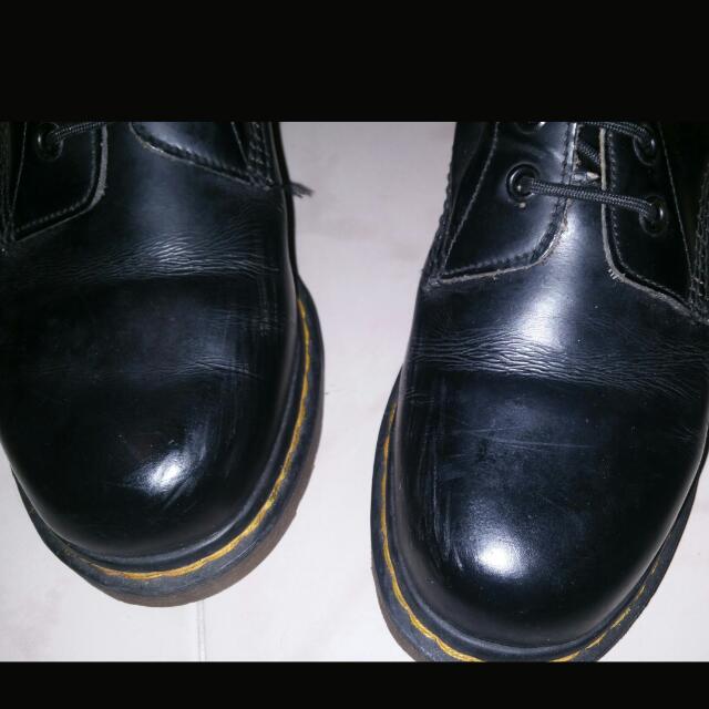 Doc Marten Boots, Men's Fashion, Footwear, Boots on Carousell