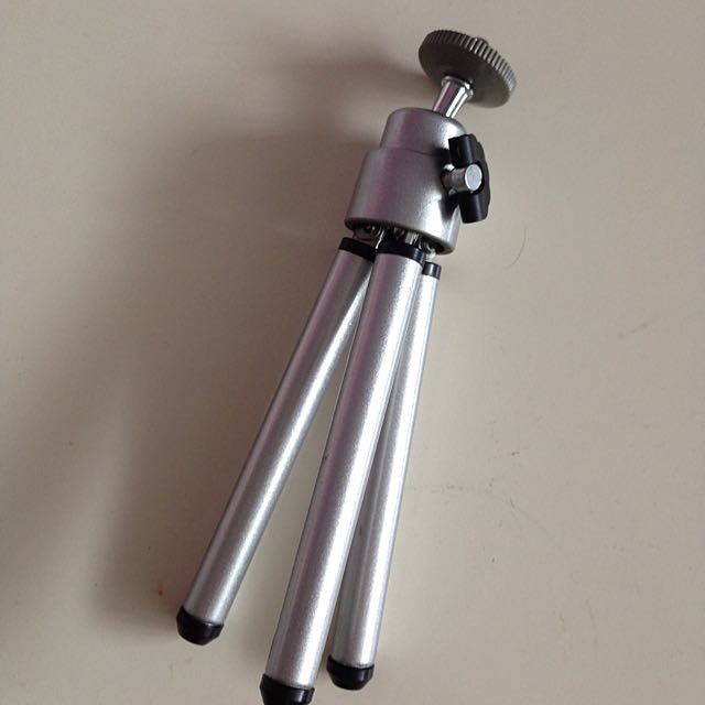 Mini Camera Stand, Computers & Tech, Parts & Accessories, Cables ...