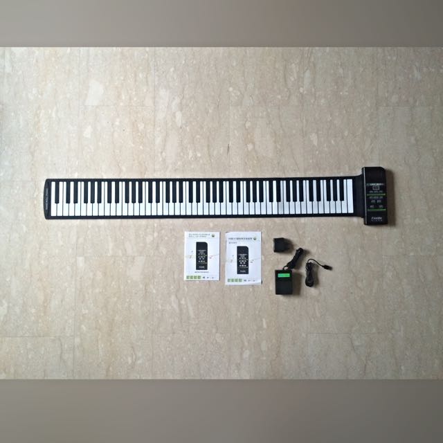 Silicone flexible roll up piano, Hobbies & Toys, Music & Media, Music Accessories on Carousell