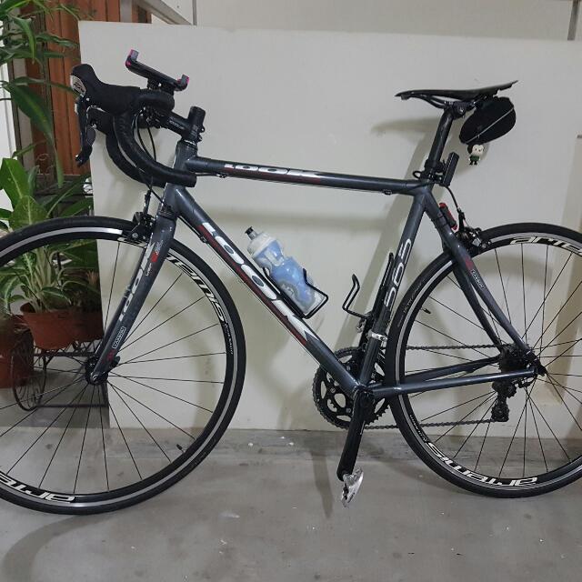 Look 565 (L Size) Carbon Road Bike, Sports Equipment, Bicycles & Parts ...