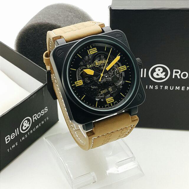 Watch, Women's Fashion, Watches & Accessories, Watches on Carousell