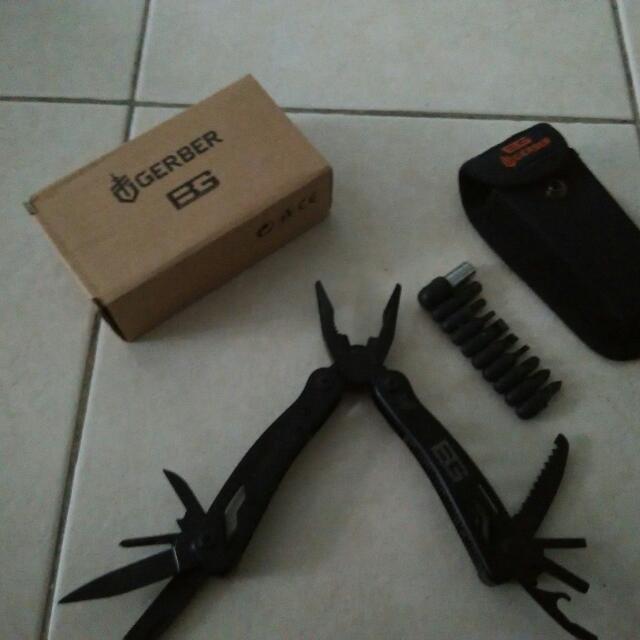 Gerber Bear Grill Multitool, Sports Equipment, Exercise & Fitness ...