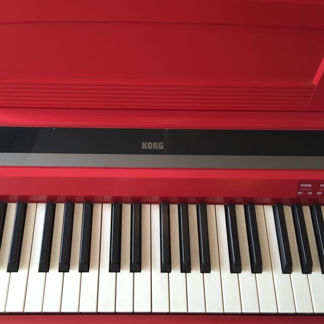 Korg Red Piano Keyboard SP-170, Hobbies & Toys, Music & Media, Musical ...