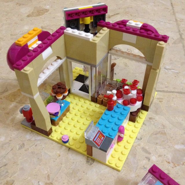 Lego Friends 41006 Downtown Bakery, Hobbies & Toys, Toys & Games on ...