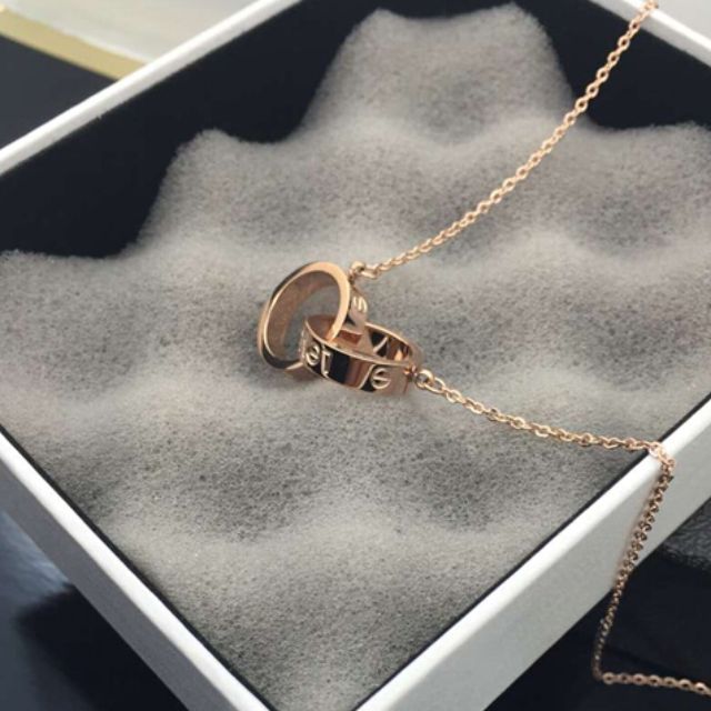 Love Chain / Necklace Inspired, Women's Fashion, Jewelry & Organisers ...