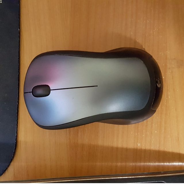 Logitech Mk520 Wireless Keyboard Mouse Combo Computers And Tech Parts And Accessories Networking