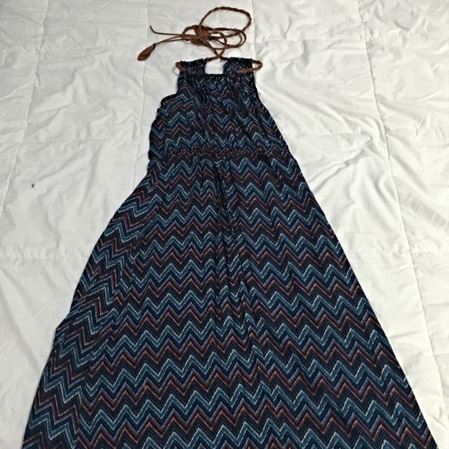 Maxi Dress, Fesyen Wanita di Carousell