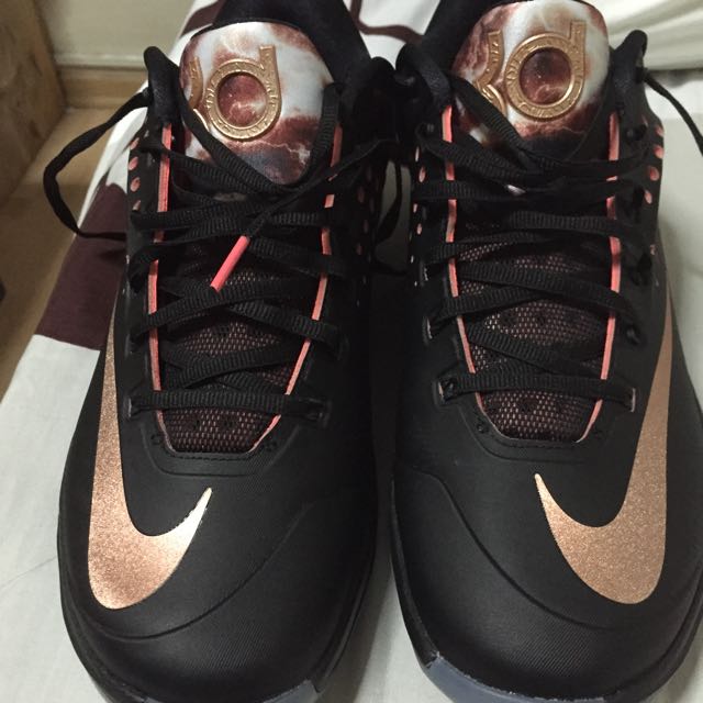 Nike KD7 Elite Rose Gold, Men's Fashion, Activewear on Carousell