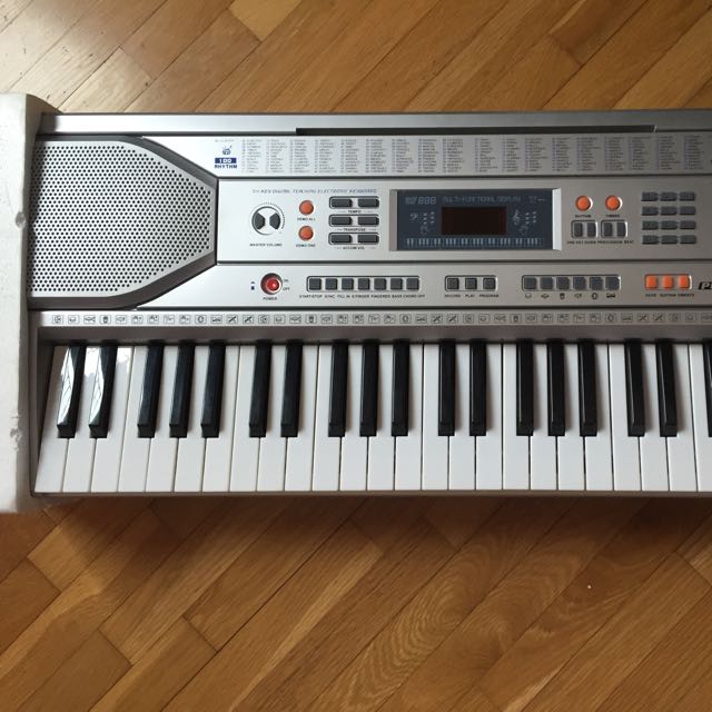 Casio Keyboard, Hobbies & Toys, Music & Media, Musical Instruments on ...
