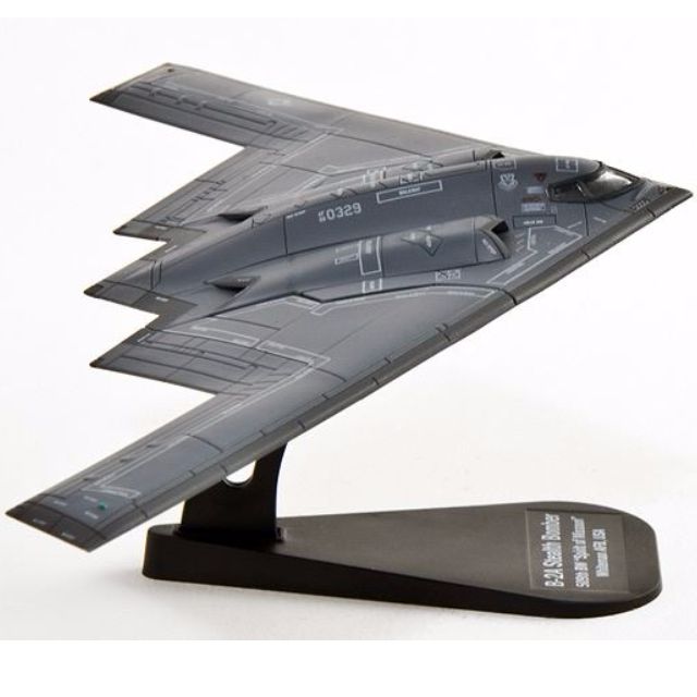 BNIB Diecast Italeri 1:200 B2 Stealth Bomber, Hobbies & Toys, Toys ...