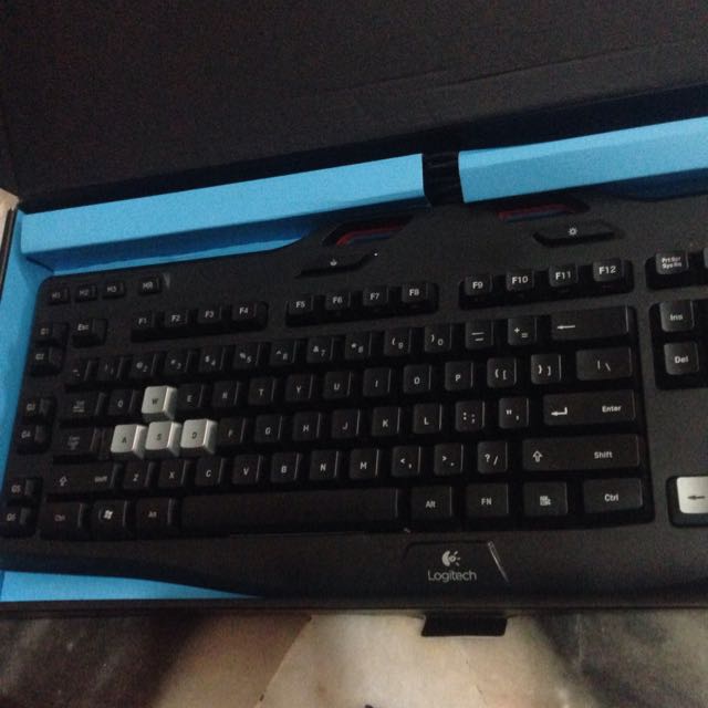 Gaming Keyboard Logitech G105, Computers & Tech, Parts & Accessories ...