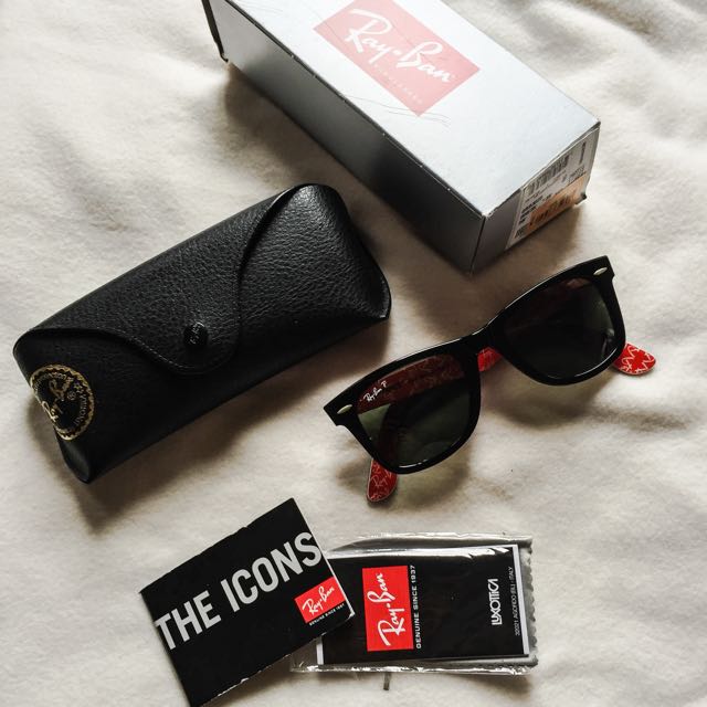 Ray Ban Wayfarer The Icons Edition, Men's Fashion, Watches ...