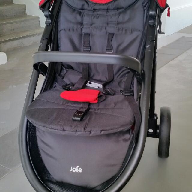Jolie Baby Stroller, Babies & Kids, Going Out, Strollers on Carousell