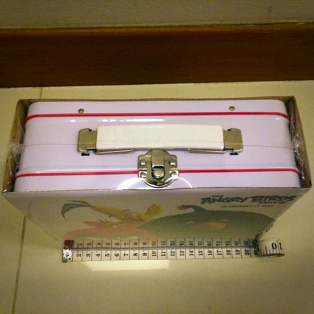 The Angry Birds Movie - Lunch/Safe Box, Hobbies & Toys, Toys & Games on ...