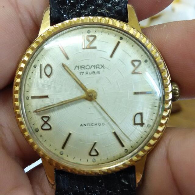 vintage Nironax watch, Women's Fashion, Watches & Accessories, Watches ...