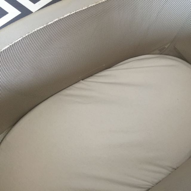 Bassinet -Stokke® Bounce 'n' Sleep Daybed, Babies & Kids, Baby Nursery ...