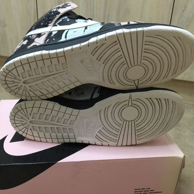 Nike Dunk SB Unkle Futura Dunkle, Women's Fashion, Footwear, Sneakers ...