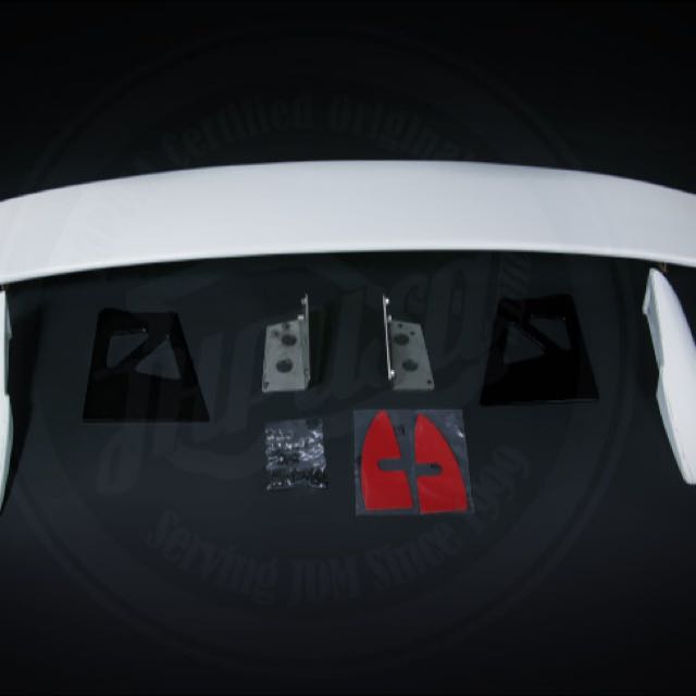 Original Fibre Civic FD2R Mugen Spoiler, Car Accessories on Carousell