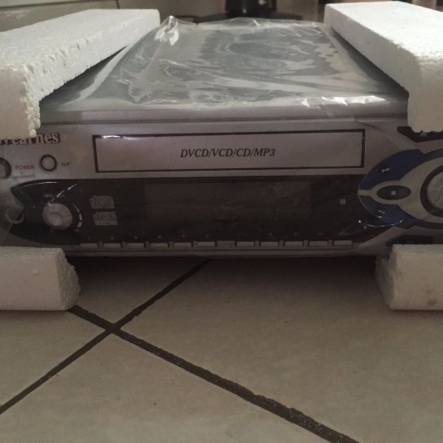 Brand new (never used) DVCD/VCD/CD/MP3 Player (Good for collector ...