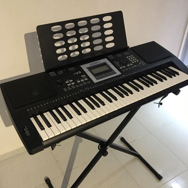 Keyboard MEDELI M15, Music & Media on Carousell