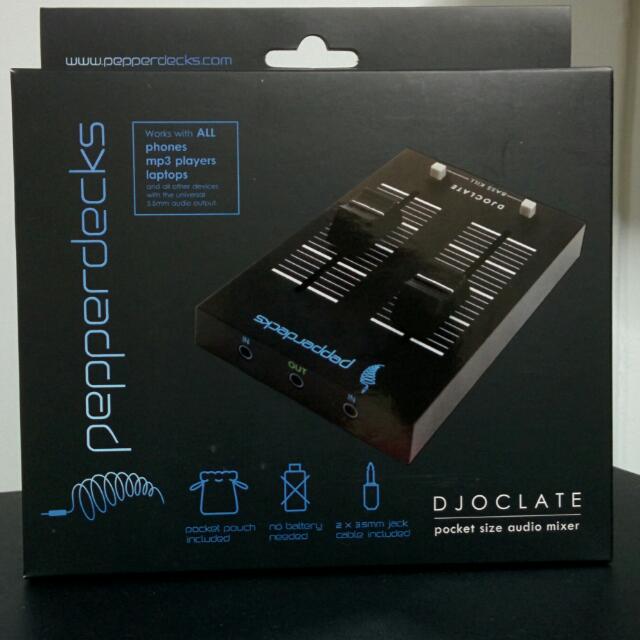 Pepperdecks DJOCLATE - Pocket Size Audio Mixer (Good for Party, Music ...