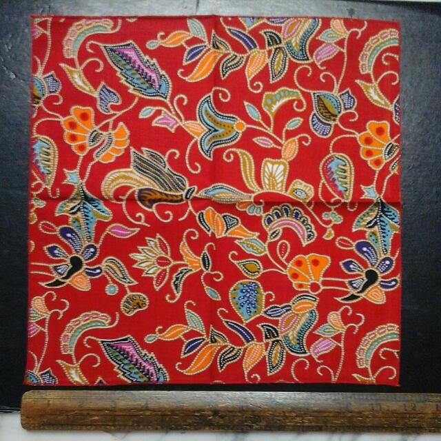 SIA-Uniform-Liked-Design Batik Handkerchief, Hobbies & Toys, Stationery ...