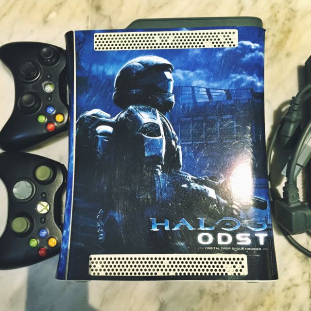 Halo Themed Xbox 360 Console, Hobbies & Toys, Toys & Games on Carousell