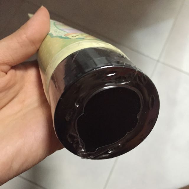 Benico Donkey Milk Body Scrub, Beauty & Personal Care, Face, Face Care ...