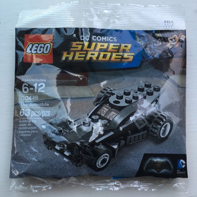 Lego 30446 The Batmobile (from Batman V Superman) Polybag, Hobbies ...