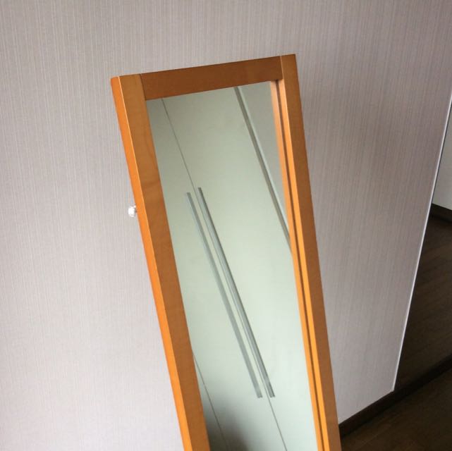 MUJI Standing Mirror (maple), Furniture & Home Living, Home Decor ...