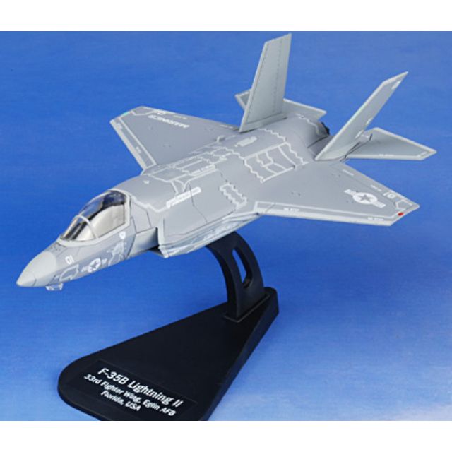 ITALERI 1:100 Lockheed F-35B Lightning II JSF Diecast Model, Hobbies & Toys, Toys & Games on ...
