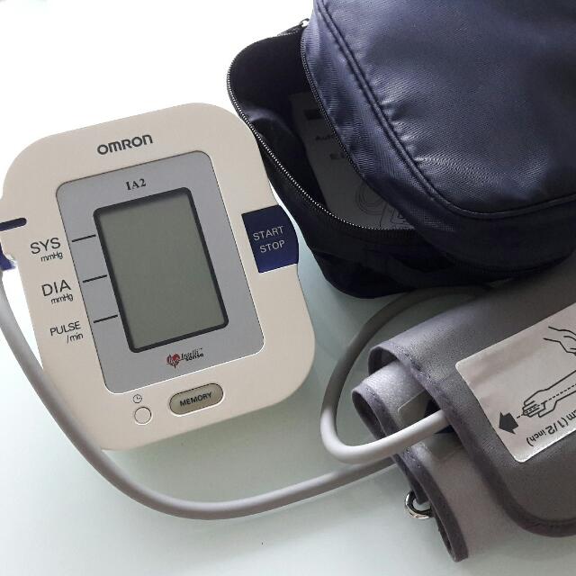 Omron Automatic Blood Pressure Monitor, Everything Else on Carousell