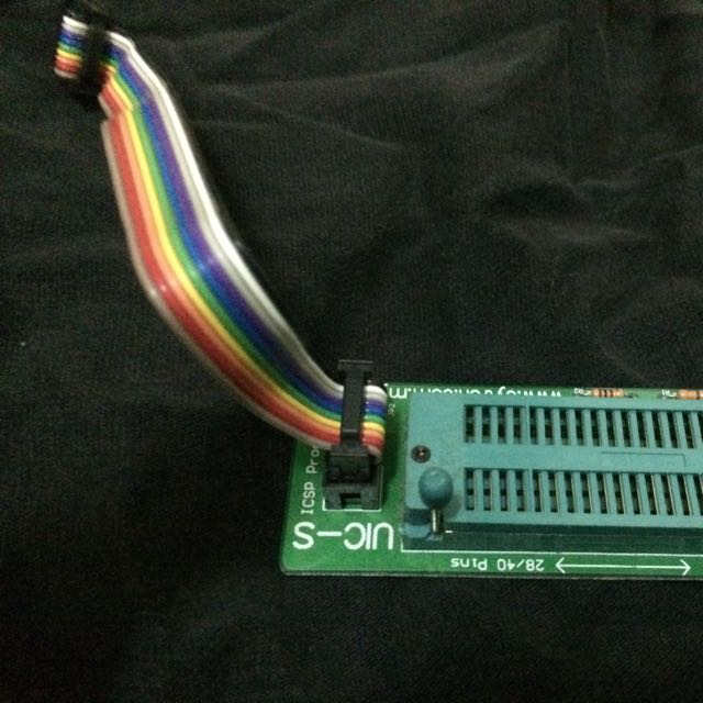 Cytron PIC programmer, Everything Else on Carousell