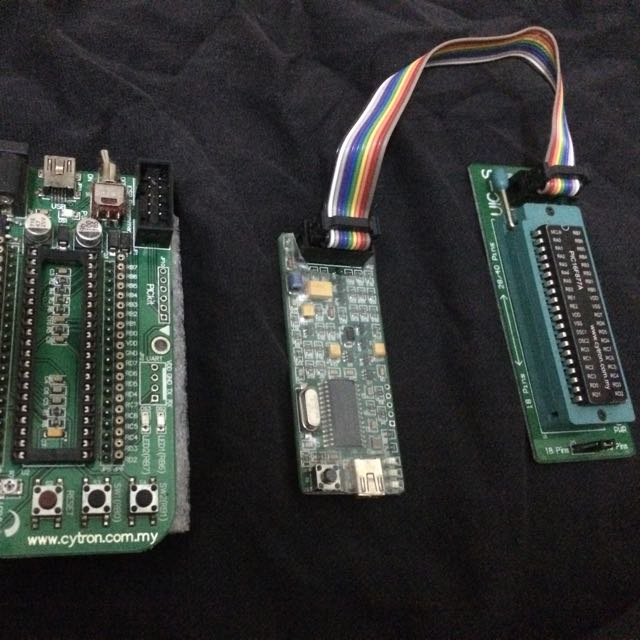 Cytron PIC programmer, Everything Else on Carousell