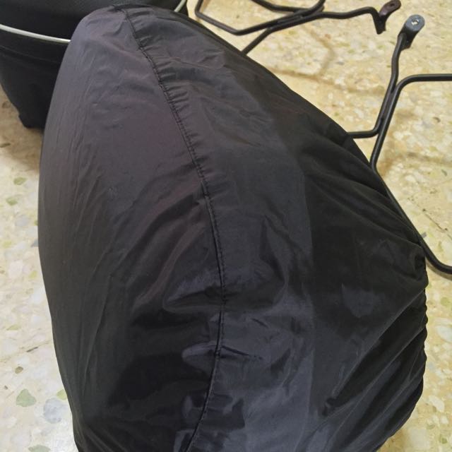 Givi Soft Saddlebags 3D600 Easylock, Car Accessories on Carousell