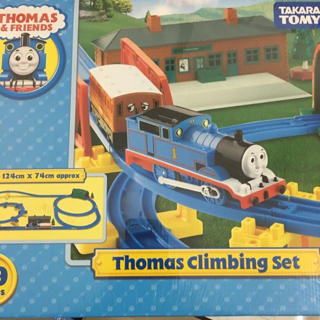 (Reserved) Plarail Takara Tomy Thomas & Friends - Thomas Chugs Along Set, Hobbies & Toys, Toys ...