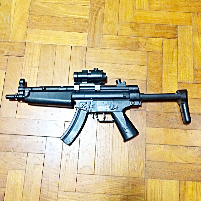 Toy Mp5 Gun, Hobbies & Toys, Toys & Games on Carousell