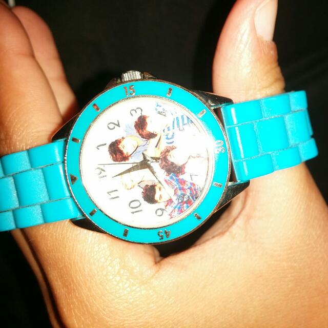 One Direction . Watch & Case, Women's Fashion on Carousell