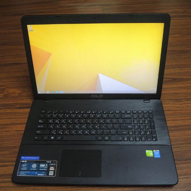 【出售】ASUS X751M 四核心 17.3吋 筆記型電腦, 電腦及科技產品, 桌上電腦或筆記型電腦在旋轉拍賣