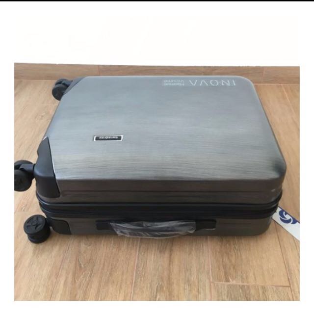SAMSONITE INOVA LUGGAGE 20 INCH, Computers & Tech, Parts & Accessories ...