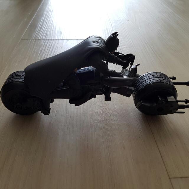 Mattel Stealth Launch Batmobile,Batman Bat-pod.Displayed In Glass ...