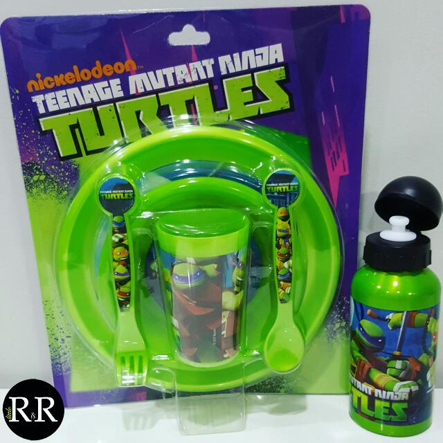 Teenage Mutant Ninja Turtles Dining Set + Water Bottle, Hobbies & Toys ...