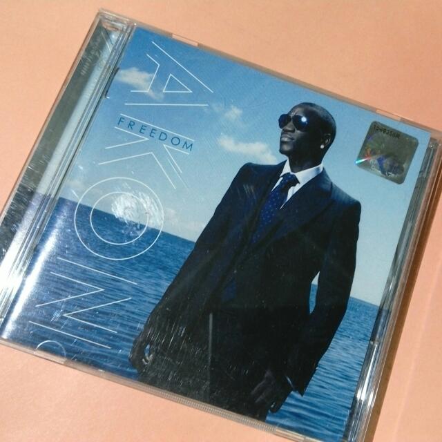 CD of Akon, Hobbies & Toys, Music & Media, CDs & DVDs on Carousell