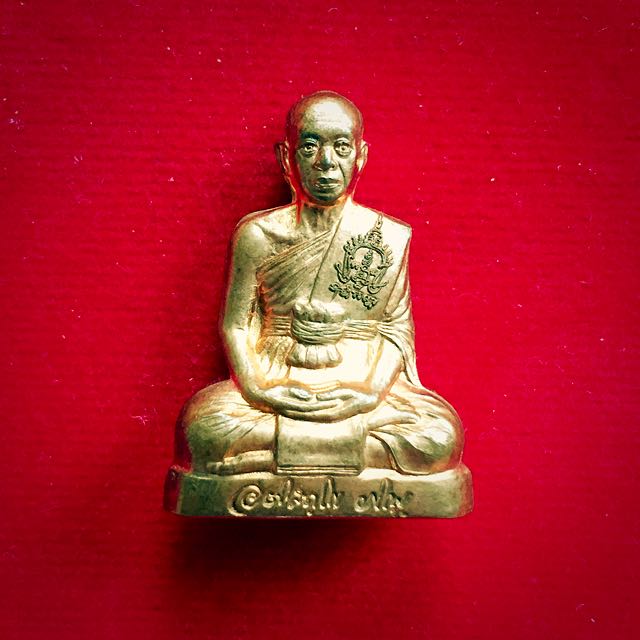 LP Maha Surasak Wat Pradoo - 1st batch Roop Lor, Everything Else on ...