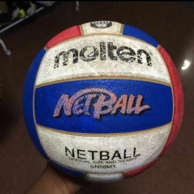 Molten Netball (x2), Sports Equipment, Sports & Games, Racket & Ball ...