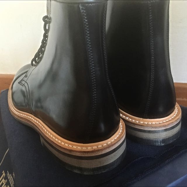 Tricker's Navy Shell Cordovan Boots, Men's Fashion, Footwear, Boots on Carousell
