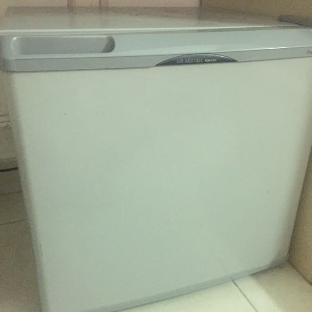 Panasonic Mini Fridge, TV & Home Appliances, Kitchen Appliances ...