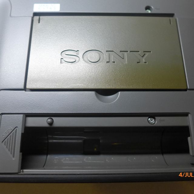 SONY ICF SW77 WORLD BAND RECEIVER, Computers & Tech, Parts ...