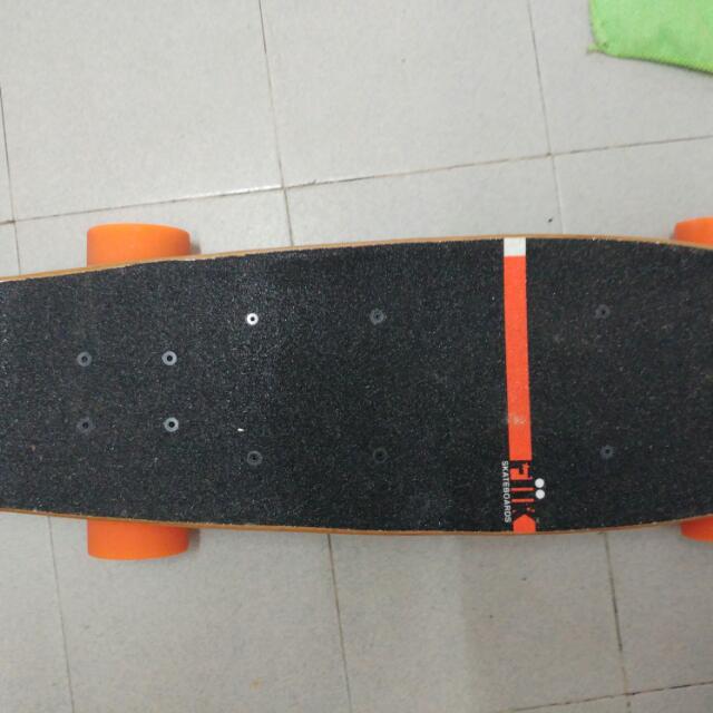 Mini Fiik全球最輕電動滑板, 興趣及遊戲, 收藏品及紀念品, 明星周邊 - Carousell