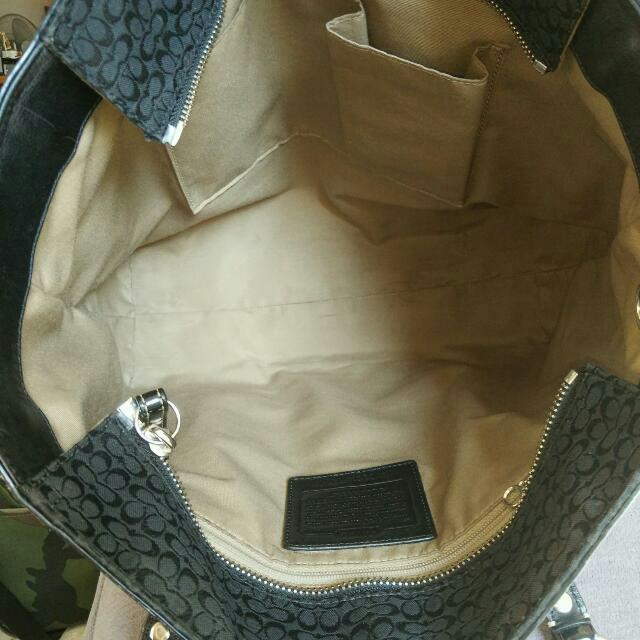 Coach F12345 Signature Gallery Jacquard Black Tote. ***Great Condition ...